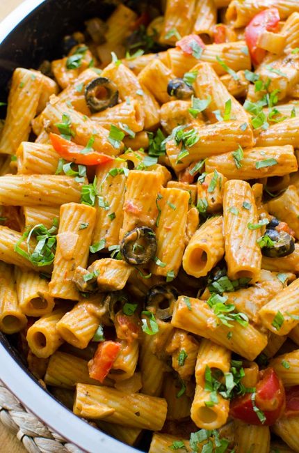 Chicken rigatoni — Living Lou